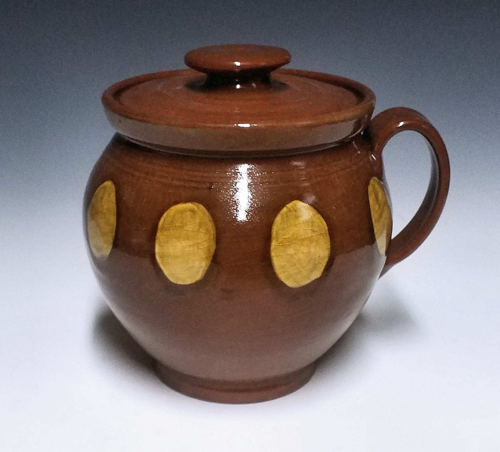 Bean Pot, Slipware, Eye Dot - Stephen Earp
